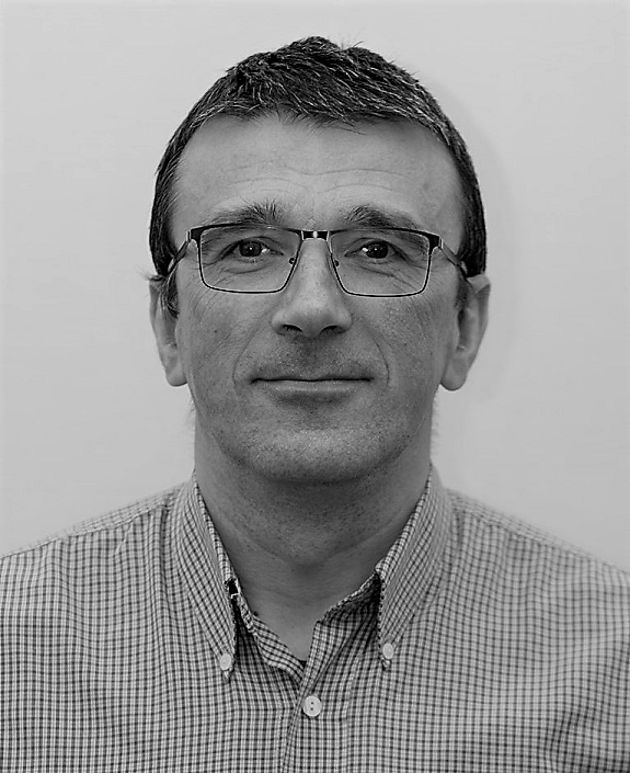 Alpár Simon | About me